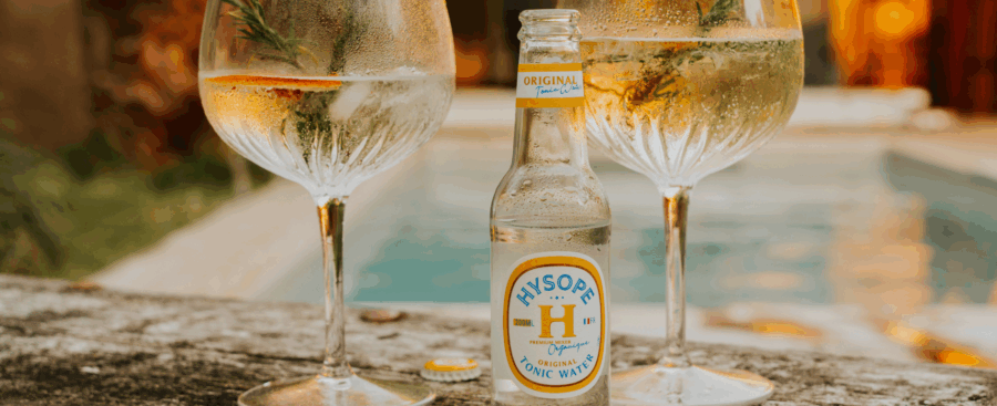 Tonic : origine, bienfaits et idées pour le savourer autrement – Hysope